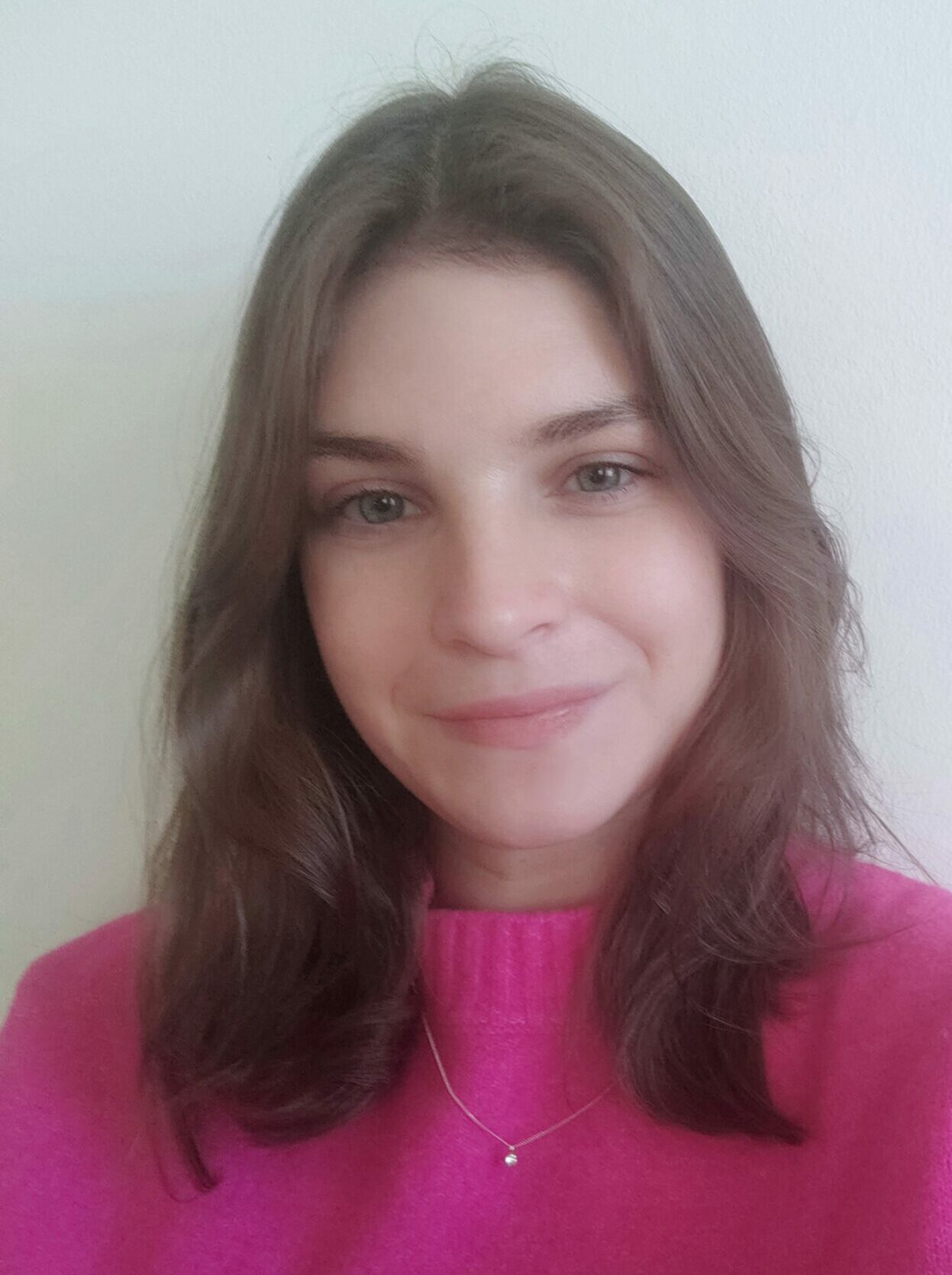 Julia Strauss's Instagram, Twitter & Facebook on IDCrawl